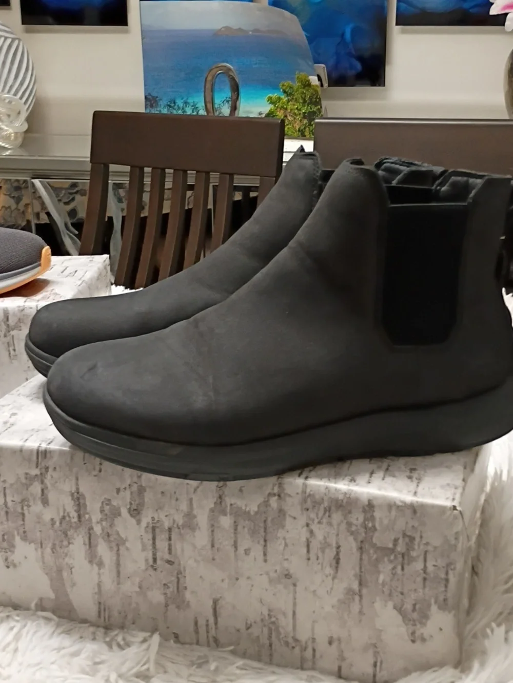 KURU | Shoes | Kuru Draft Salon Mens Black Chelsea Plantar Fascitis ...